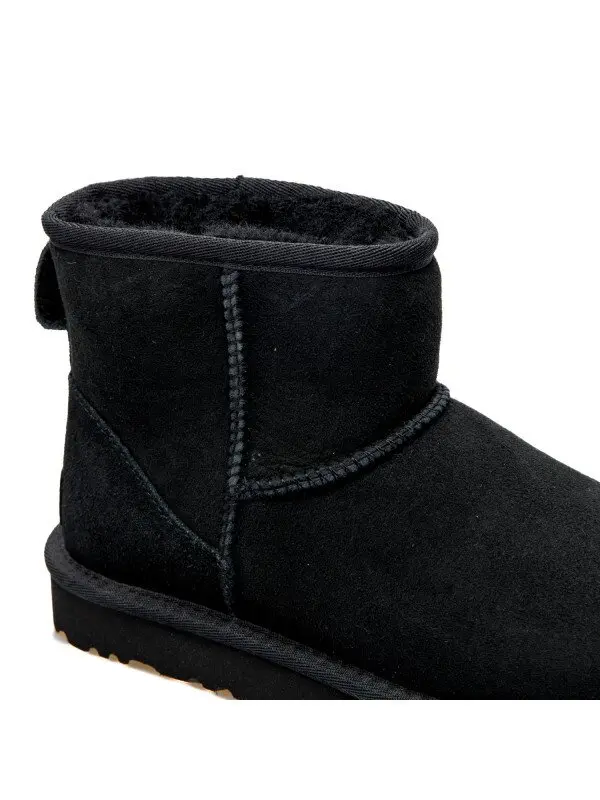 UGG Logo Boots