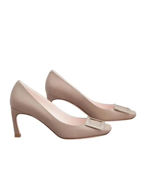 ROGER VIVIER Trompette Buckle Pumps