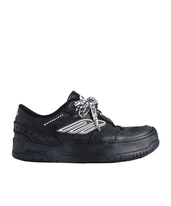Balenciaga Hamptons Platform Sneaker - Black