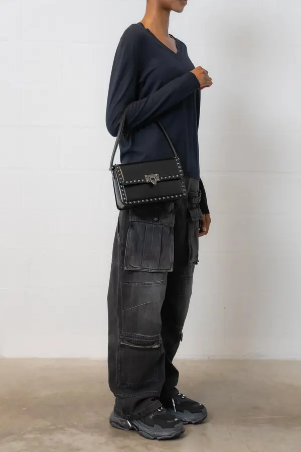Avant Toi V-neck Long-sleeved Sweater