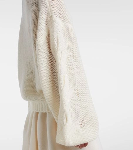 LISA YANG Crew Neck Knit Sweater