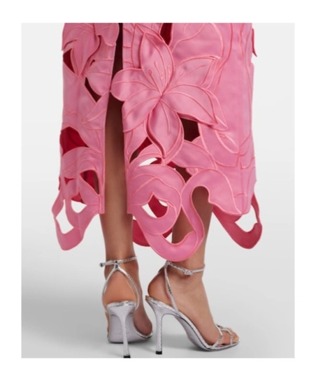LEO Lin Rayna Floral-appliqué Bustier Gown