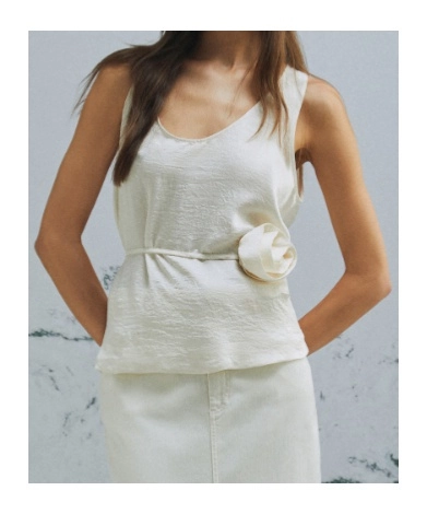 Marella Top With Matching Flower