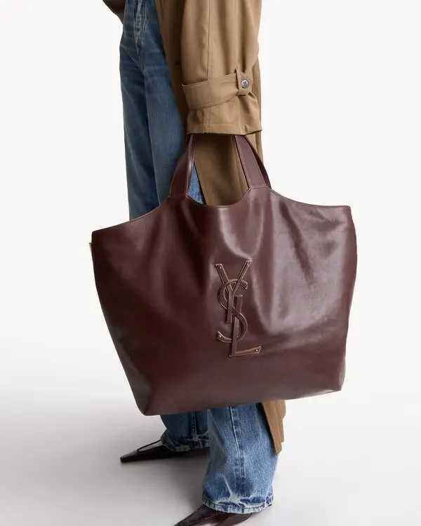 Saint Laurent Icare Tote Bag In Smooth Leather