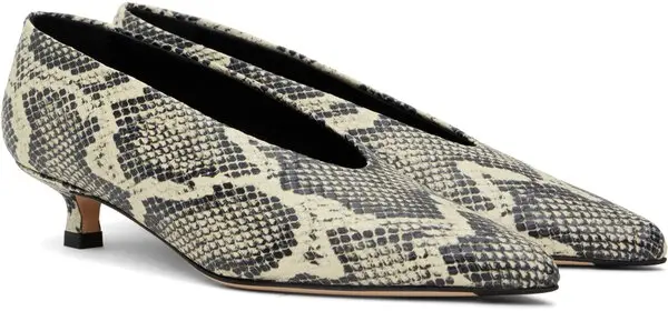 AeydĒ Embossed Pointed Toe Pumps