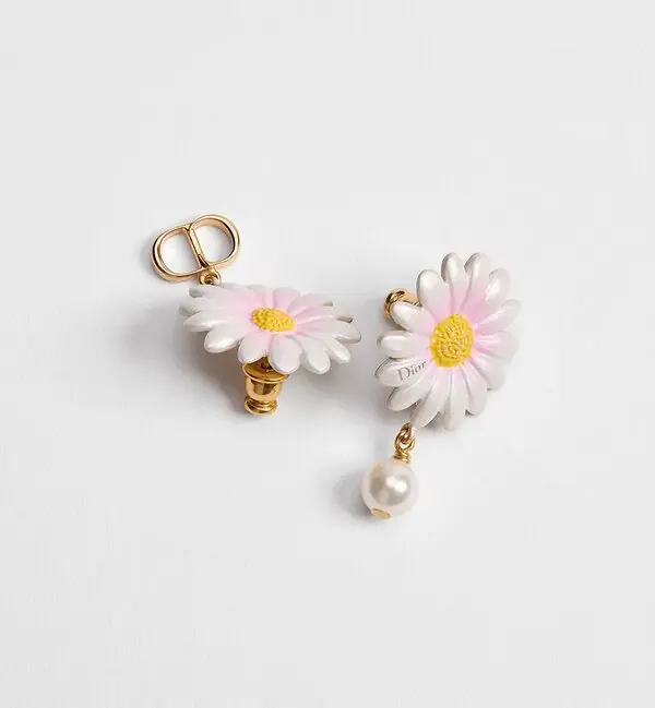 Dior Daisy Earrings