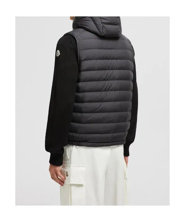 Moncler Logo Patch Zip-up Padded Vest