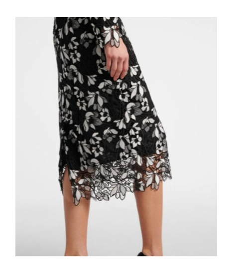 Monique Lhuillier Satin Gown