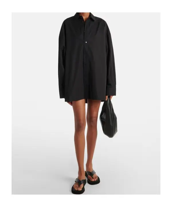 Wardrobe.NYC Pointed Collar Long-sleeved Shirt
