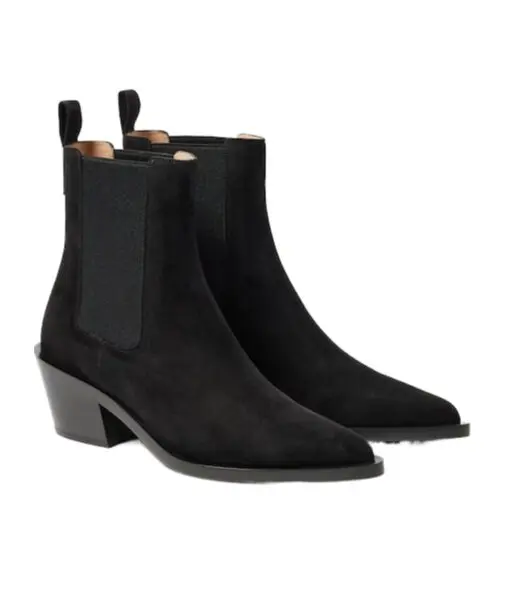 GIANVITO ROSSI Pointed Toe Suede Ankle Boots