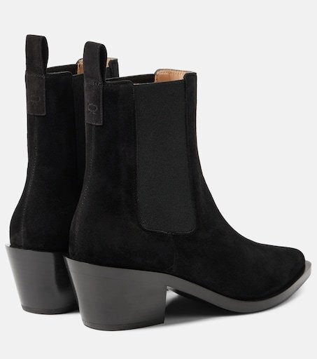 GIANVITO ROSSI Pointed Toe Suede Ankle Boots