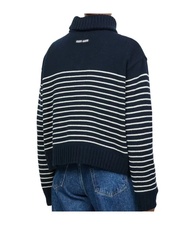 Miu Miu Lapel Long-sleeved Sweater