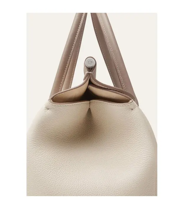 Loro Piana Loom Bag L32