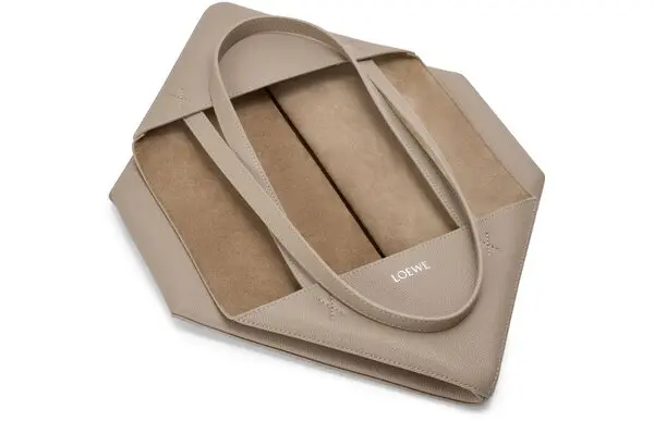 Loewe Medium-sized Horizontally Folding Handbag