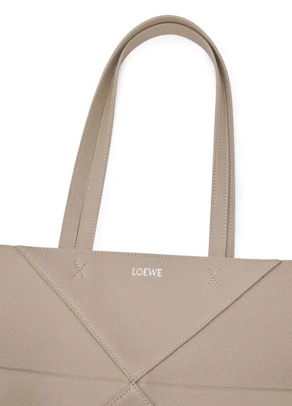 Loewe Medium-sized Horizontally Folding Handbag