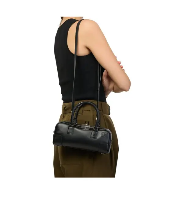 Loewe Amazona 23 Cropped Bag In Shiny Calfskin - Black