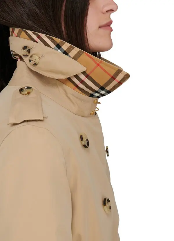 Burberry Logo Classic Windbreaker