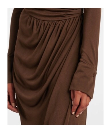 Oscar De La Renta Off-shoulder Jersey Gown