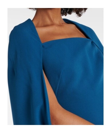 SAFIYAA LONDON Cinza Caped Crepe Gown