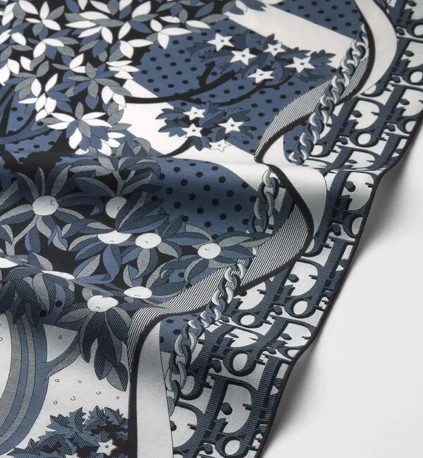 Dior Avenue Shawl
