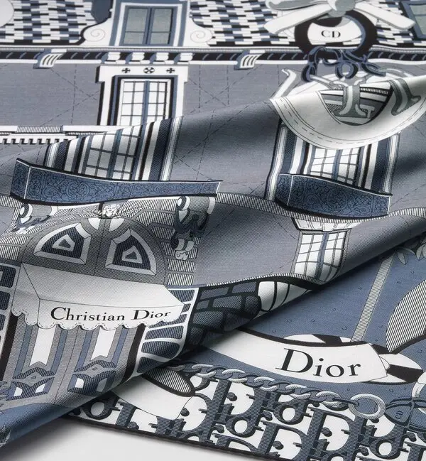 Dior Avenue Shawl