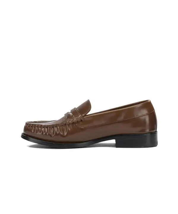 ALOHAS Round-toe Loafers