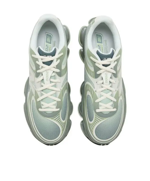 NEW BALANCE Abzorb 2000 Sneakers