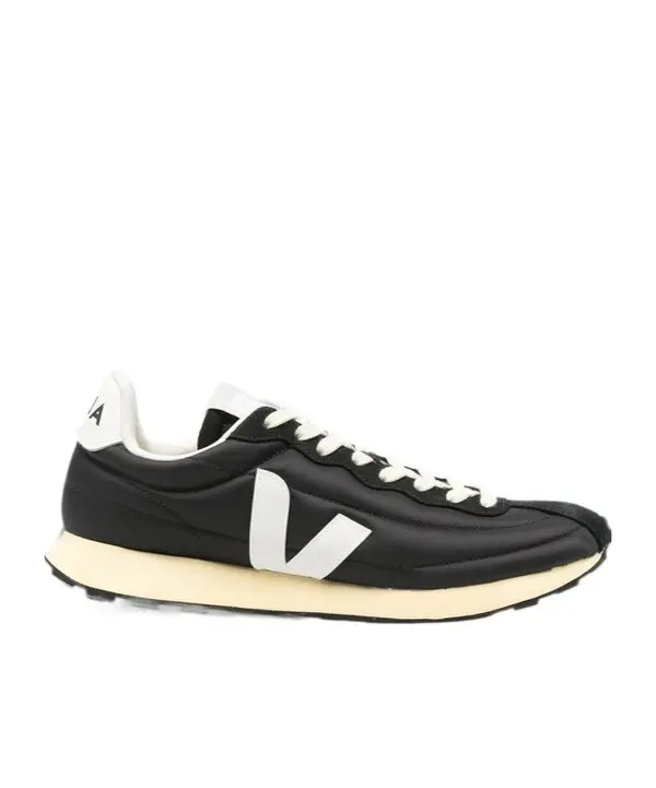 VEJA Belem Logo-patch Panelled Sneakers - Black