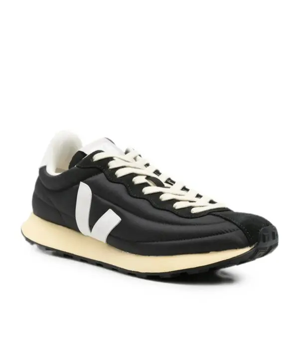 VEJA Belem Logo-patch Panelled Sneakers