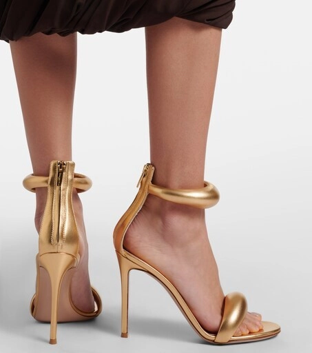 GIANVITO ROSSI Stiletto High Heel Sandals - Nude