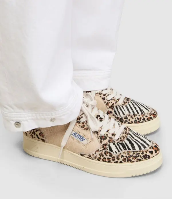AUTRY Round-toe Low-top Sneakers