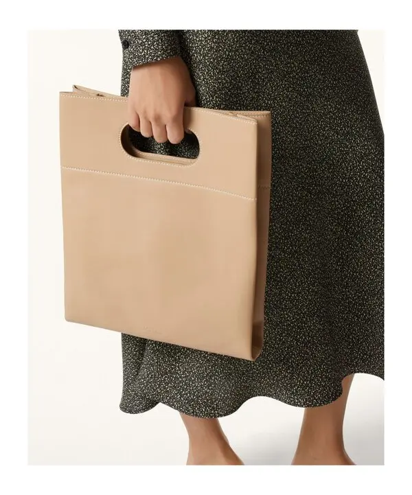 Loro Piana Leather Tote Bag With Embossed Logo - Ancient Sandstone