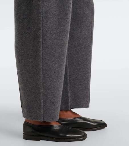 LISA YANG Wrenda Cashmere Barrel-leg Pants