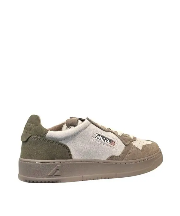 AUTRY Medalist Logo Patch Low-top Sneakers