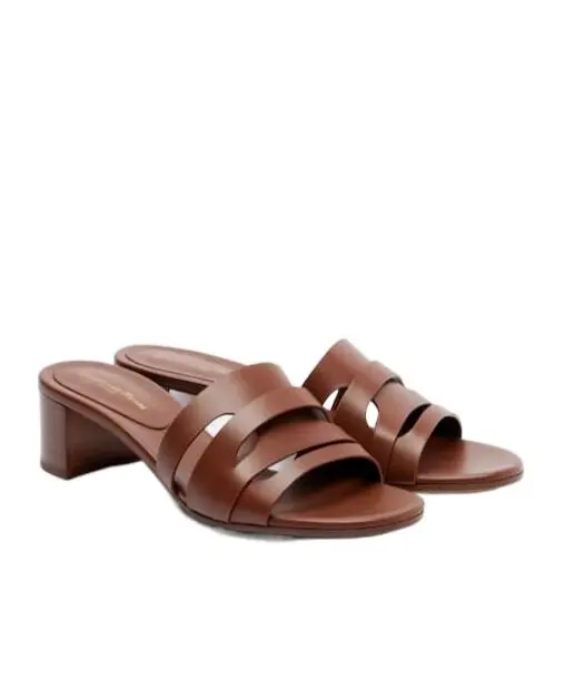 GIANVITO ROSSI Leather Mules