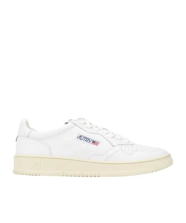 AUTRY Medalist Perforated Logo Sneakers