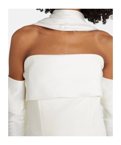 Safiyaa Roshana Sash Crepe Gown With Gloves