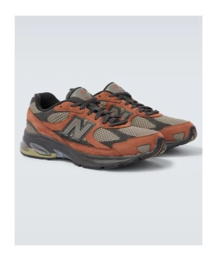 NEW BALANCE Abzorb 2010 Leather Sneakers