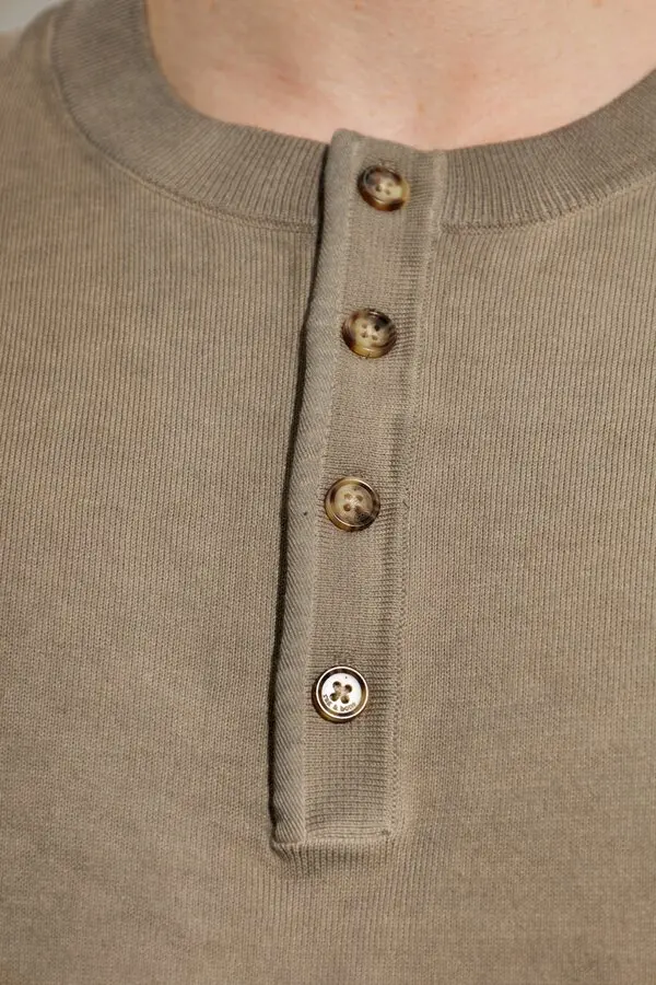 Rag & Bone T-shirt With Buttons