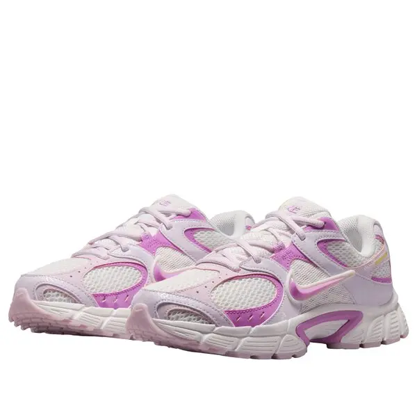 Nike V5 Rnr Sneakers - Summit White/bleached Lilac/soft Yellow