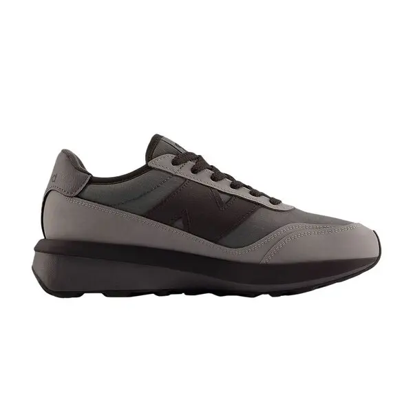 NEW BALANCE 370 Black