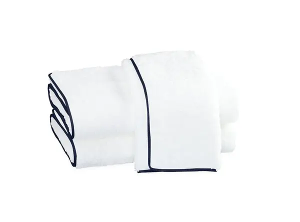 MATOUK Cairo Towel - White/navy
