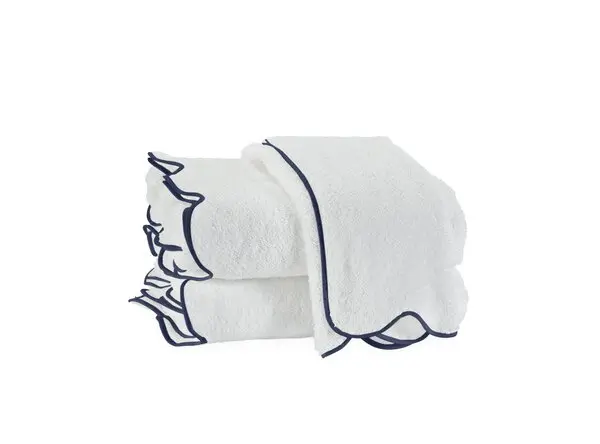 MATOUK Cairo Scallop Towel - Navy