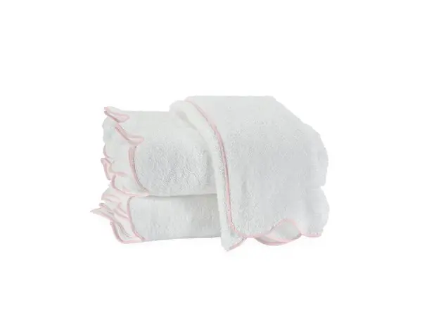 MATOUK Cairo Scallop Towel - Pink