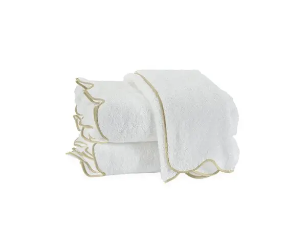 MATOUK Cairo Scallop Towel - Sand