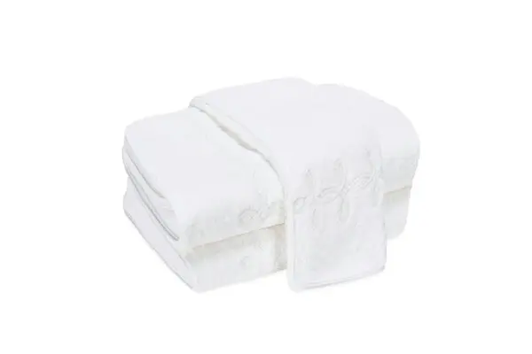MATOUK Gordian Knot Towel - White