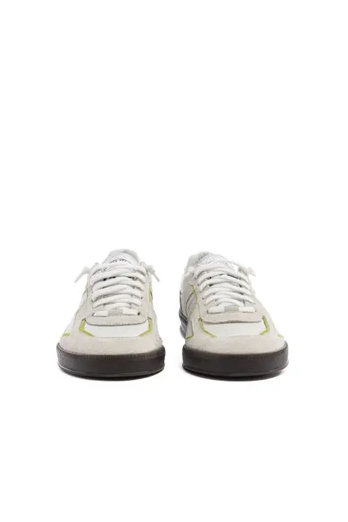 P448 Marte Soccer Sneaker