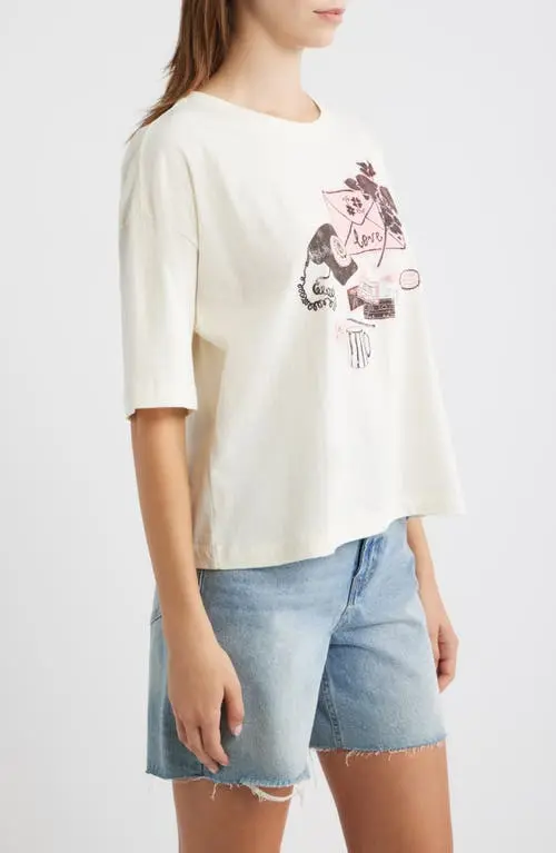 GOLDEN HOUR Love Letter Graphic Tee