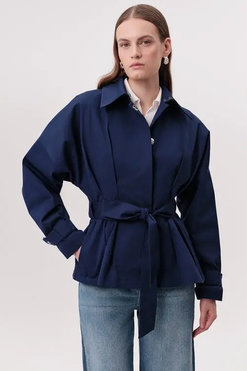 EXQUISE Kelly Notched Collar Pleated Belted Trench Coat - Navy