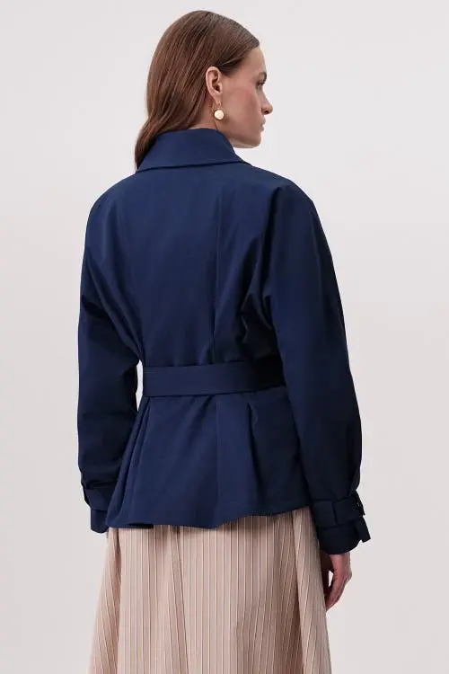 EXQUISE Notched Collar Pleated Belted Trench Coat